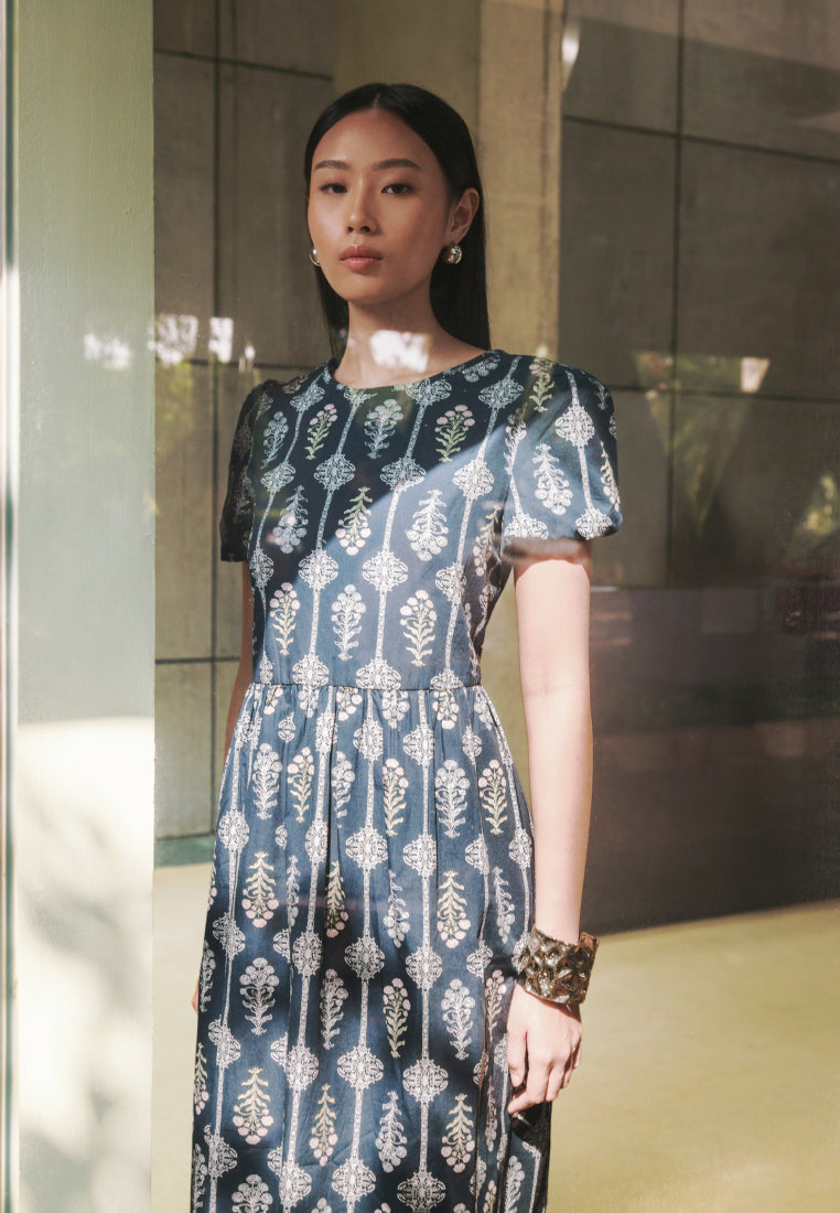 Printed Short Sleeve Midi Dress – et cetera